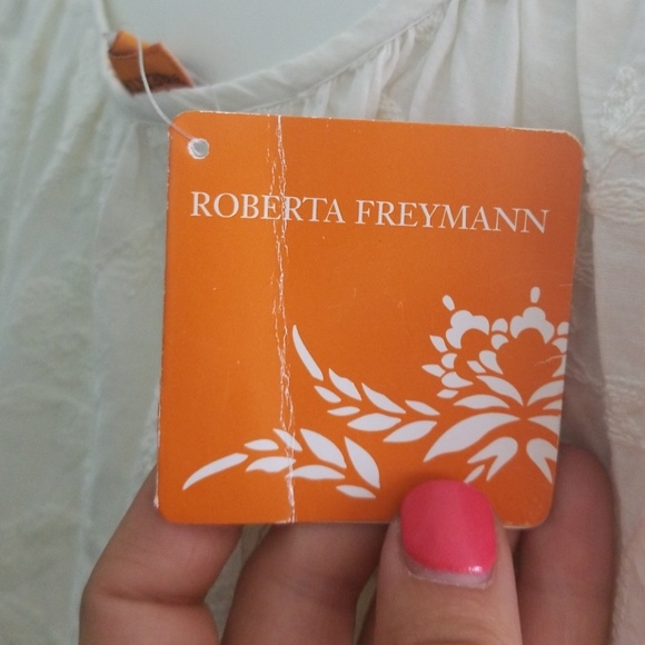 Roberta Freymann | Dresses | Roberta Freymann Embroidered Dress | Poshmark